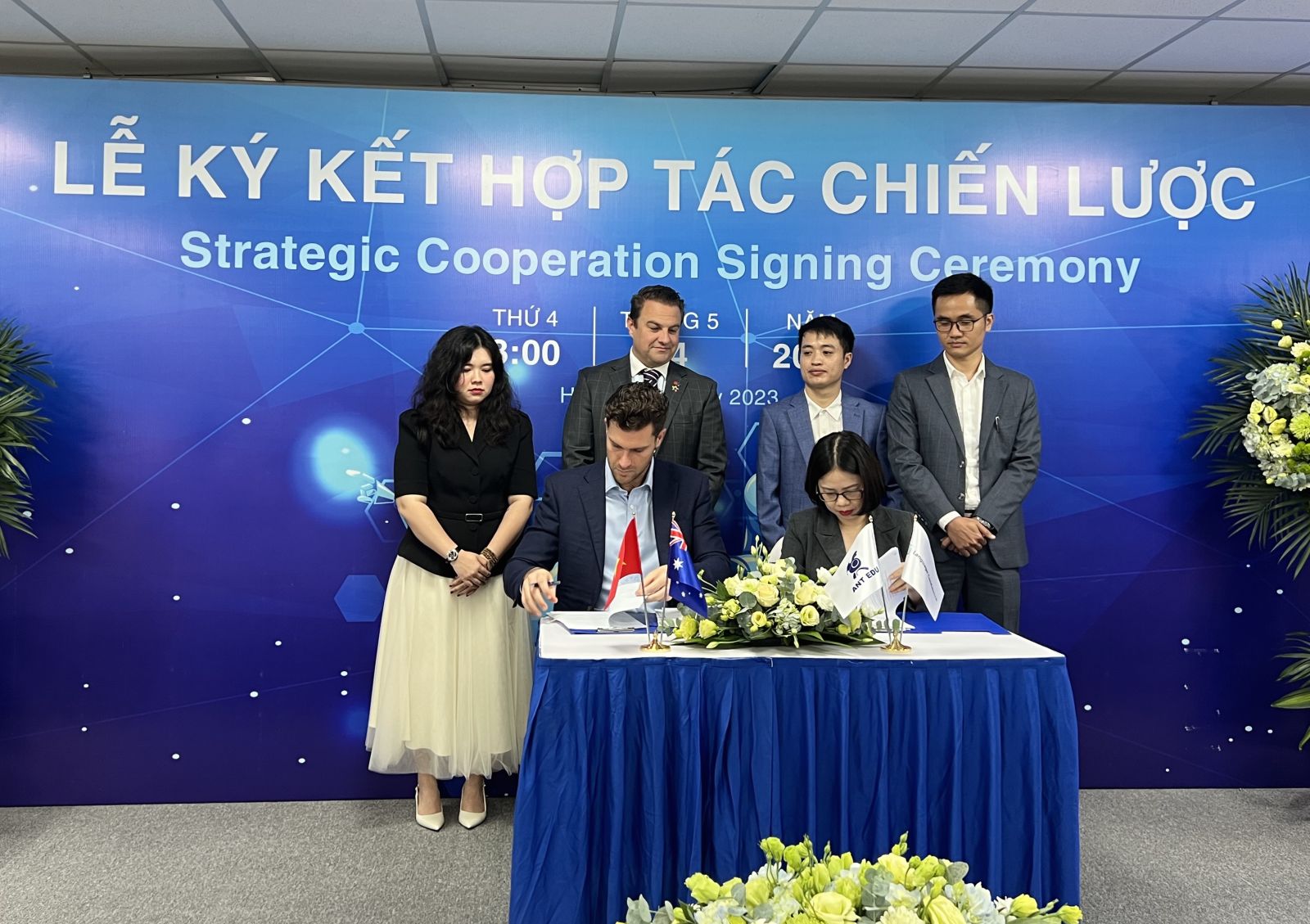 Về Ant Edu ~ ANT EDU